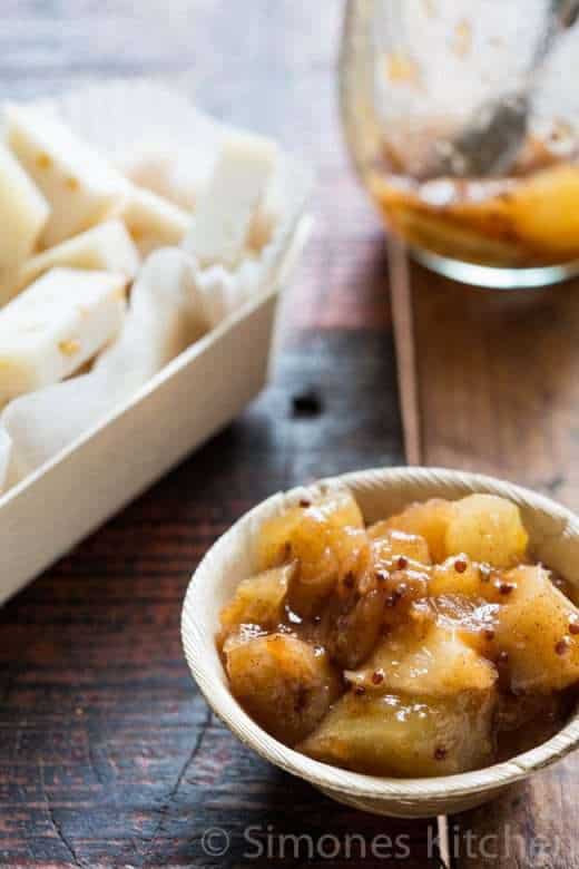Apple pear chutney with mustard seeds - Simone's Kitchen