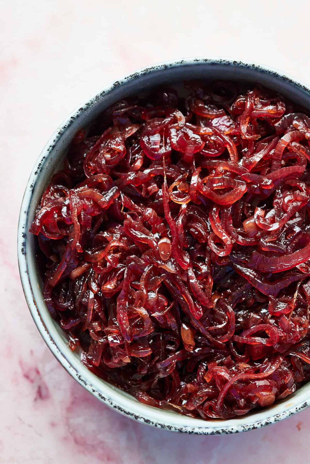 Making your own red onion chutney - Simone's Kitchen