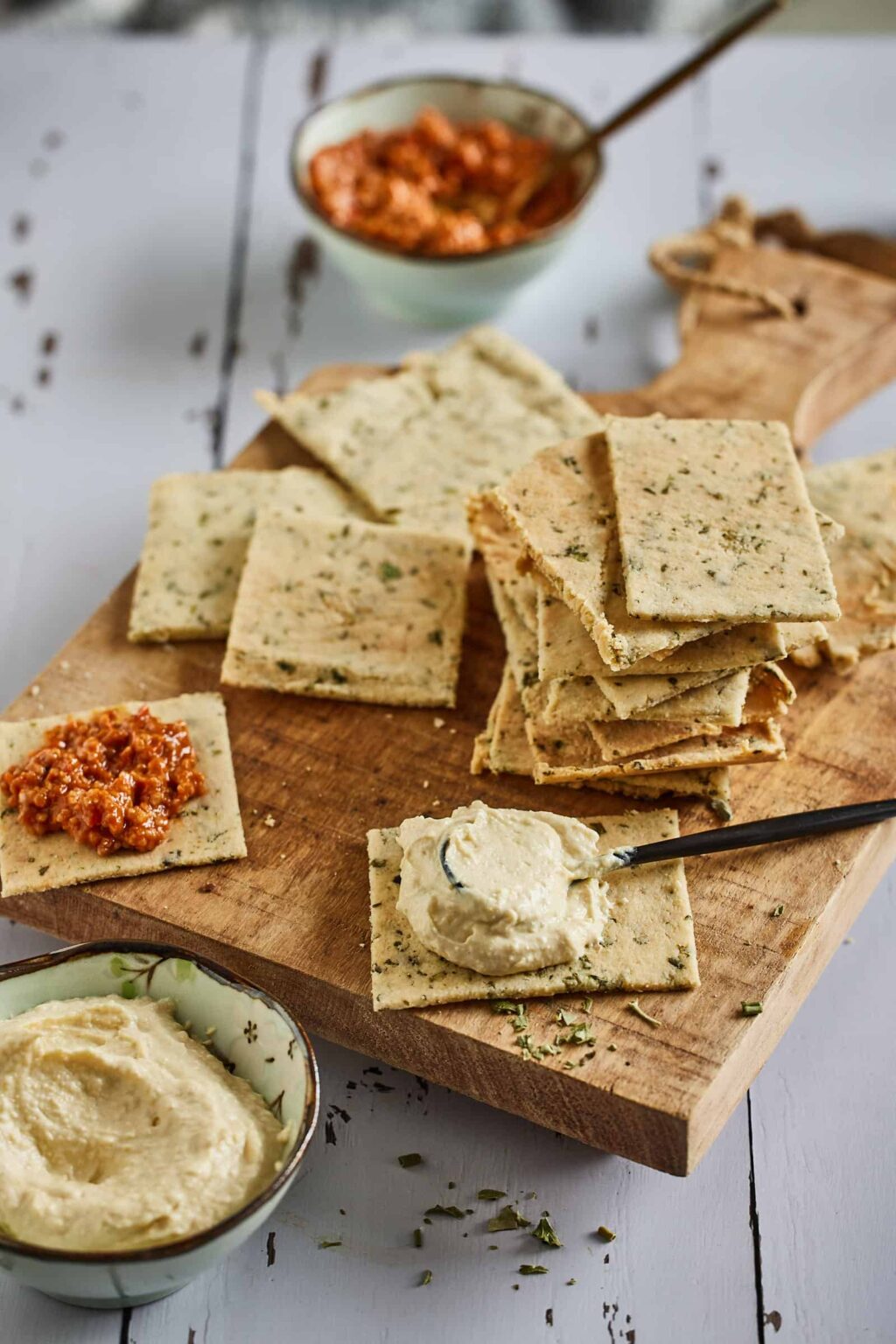 3 ingredient gluten free crackers with Italian herbs | Simone's Kitchen