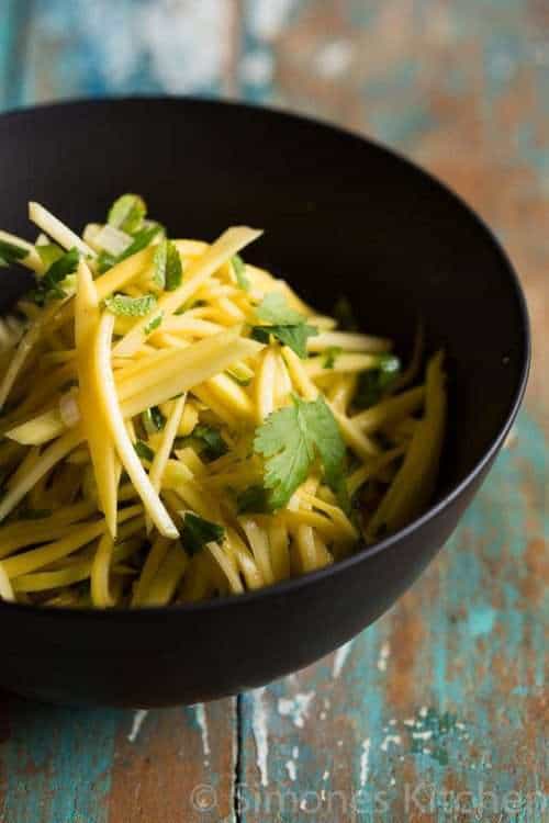 Green mango salad - Simone's Kitchen