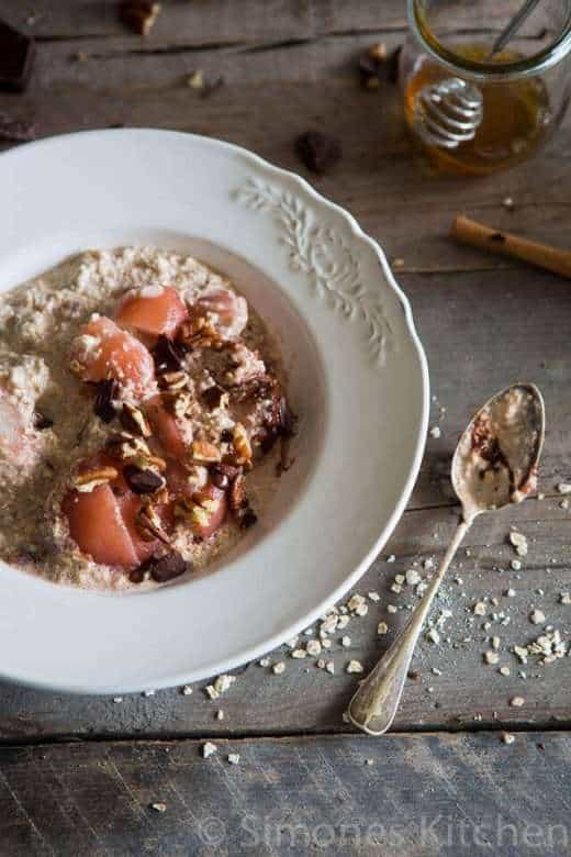 Warm oats with poached pears and winter spices