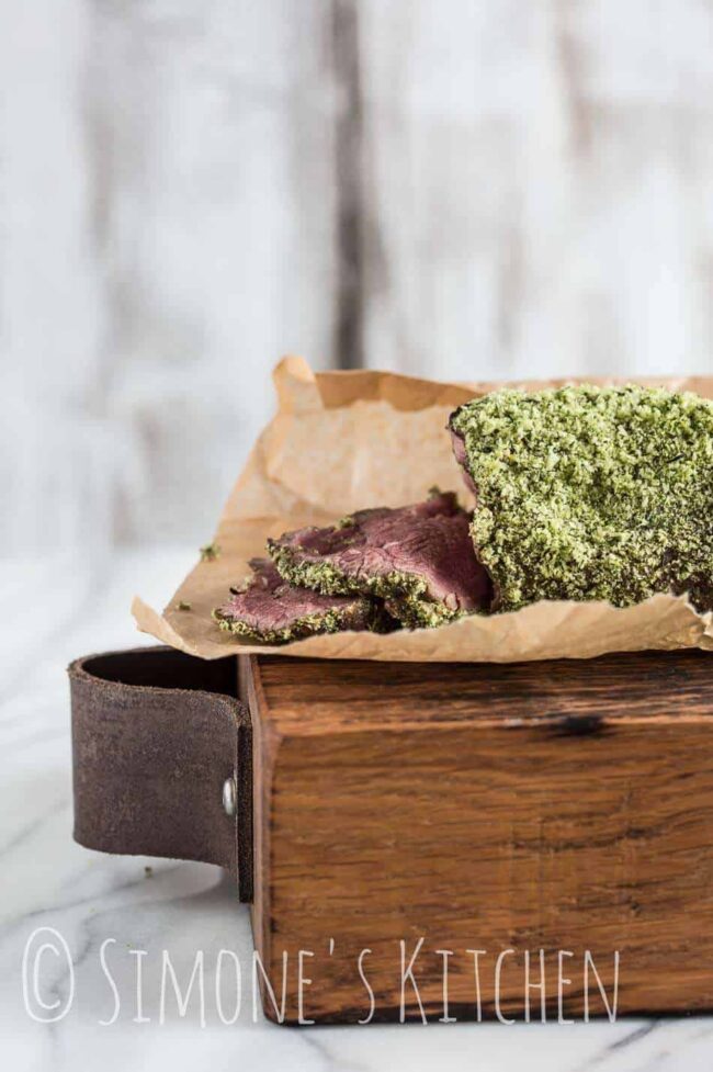 Dudefood Tuesday: Roastbeef with a herb coating - Simone's Kitchen