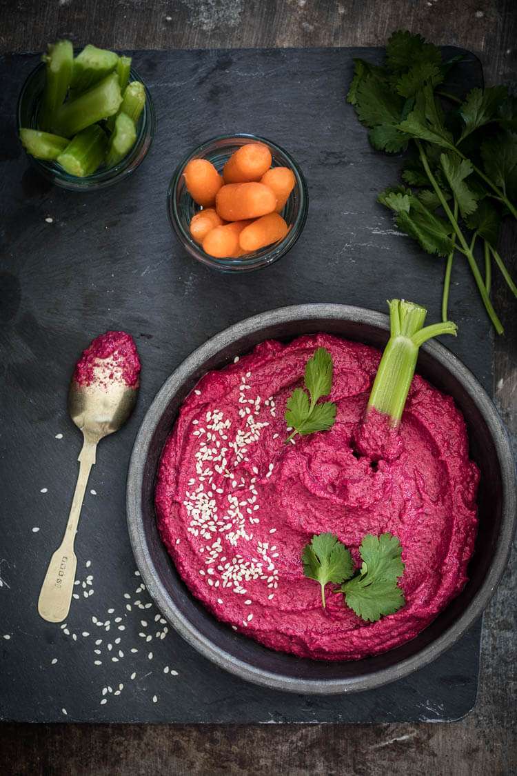 Beetroot hummus (paleo, vegan) - Simone's Kitchen