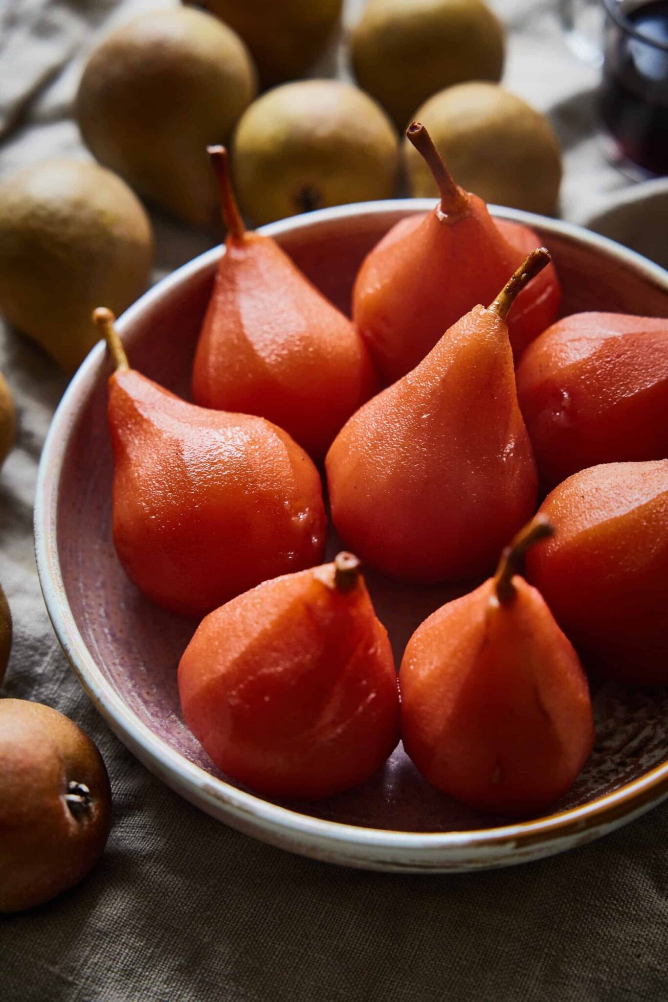 How to make mouth-watering poached pears in a slowcooker