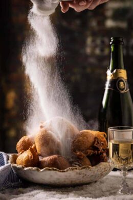 Traditional recipe for Dutch Doughnuts (oliebollen)