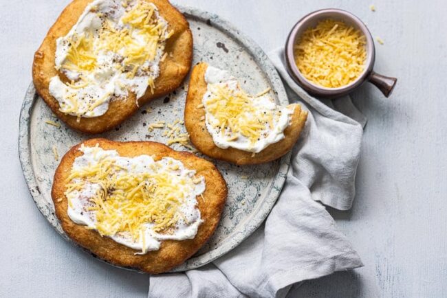 Hungarian langos recipe | In Simone's Kitchen