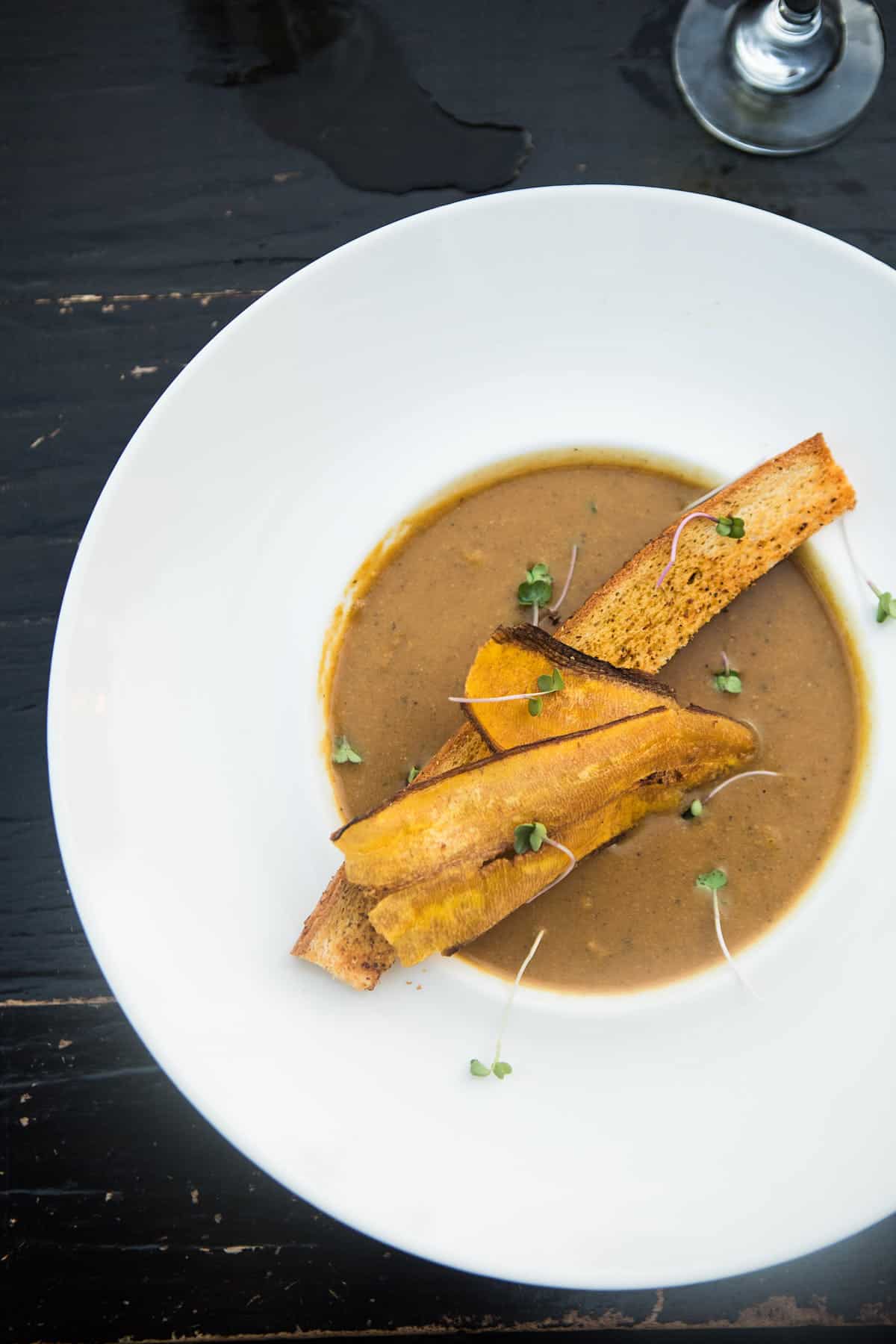 Delicious and creamy plantain soup recipe from Curaçao - Simone's Kitchen