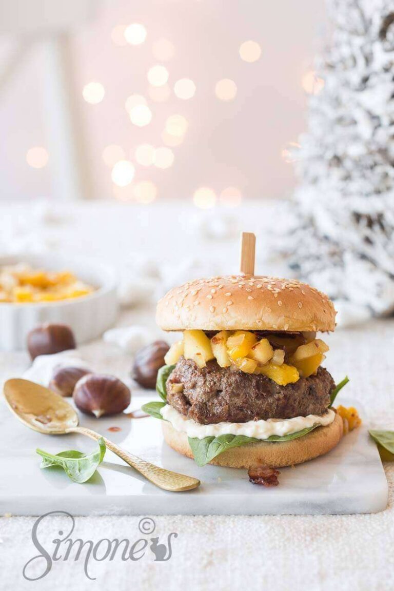 The ultimate Christmas burger recipe - Simone's Kitchen