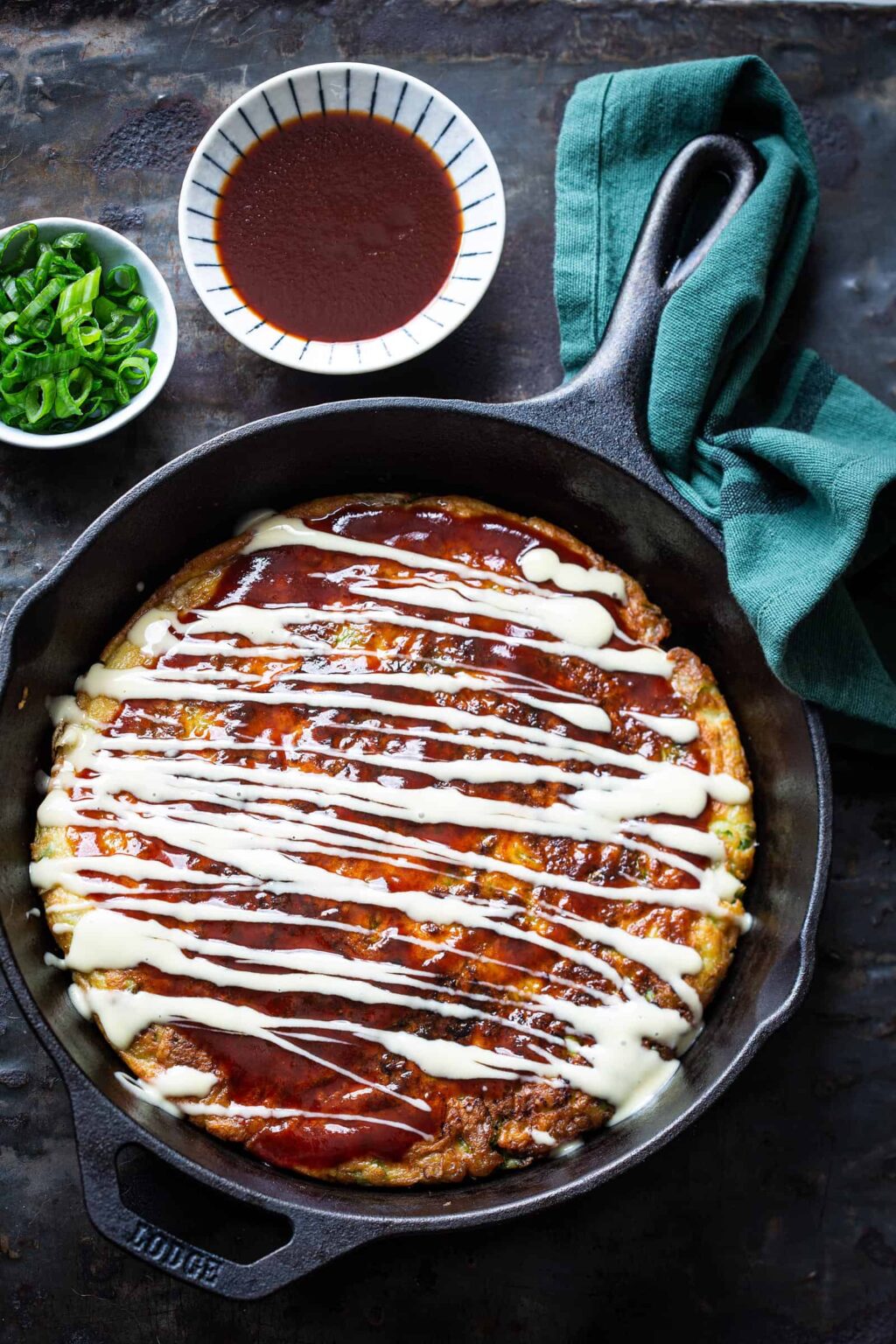 How to make okonomiyaki (Japanese savory pancake)
