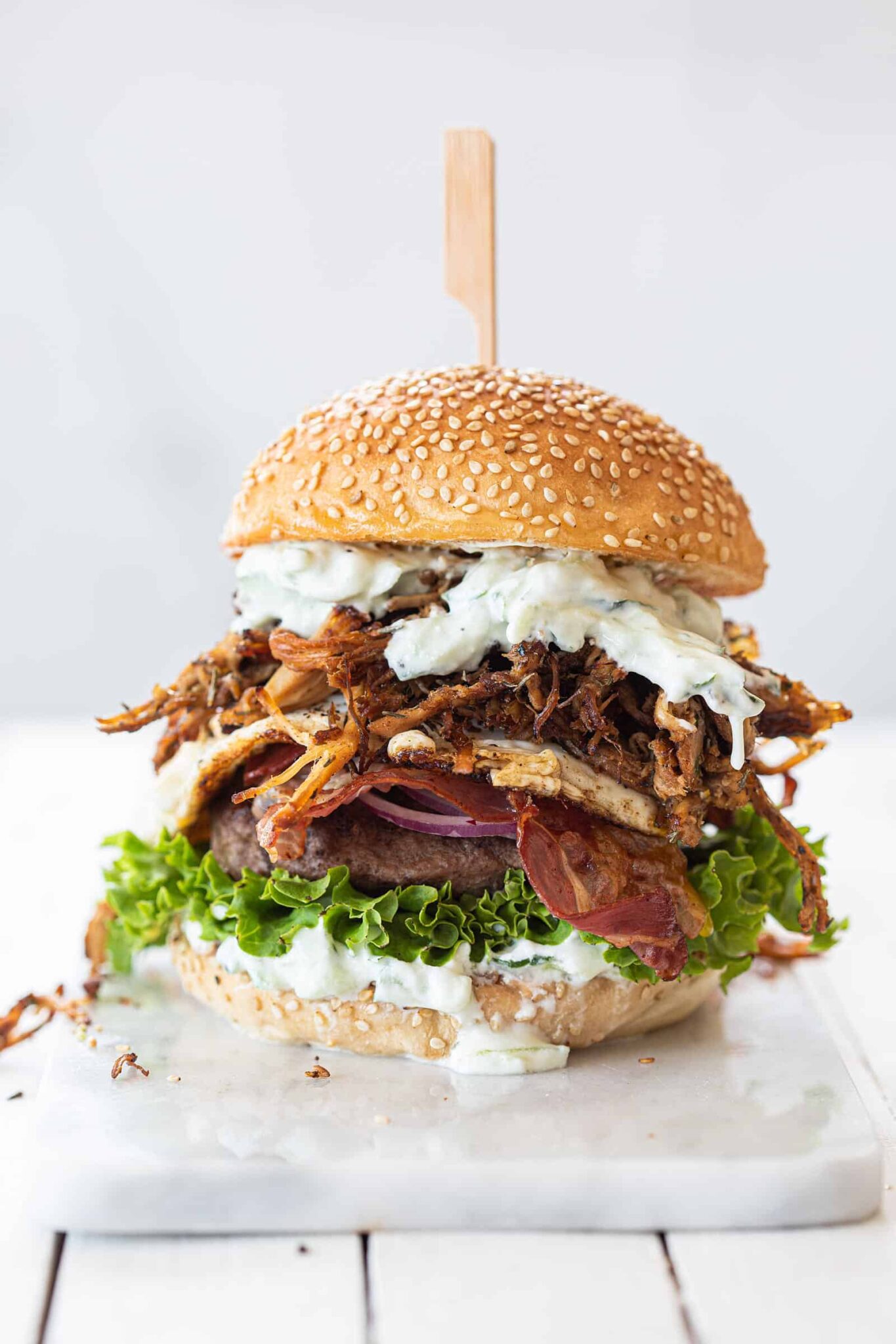 The best Gyro burger recipe with tzatziki - Simone's Kitchen
