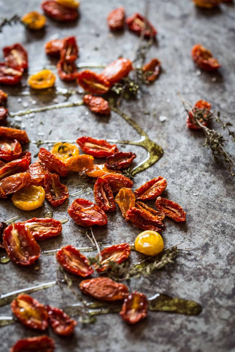 How to make oven sun-dried tomatoes - Simone's Kitchen