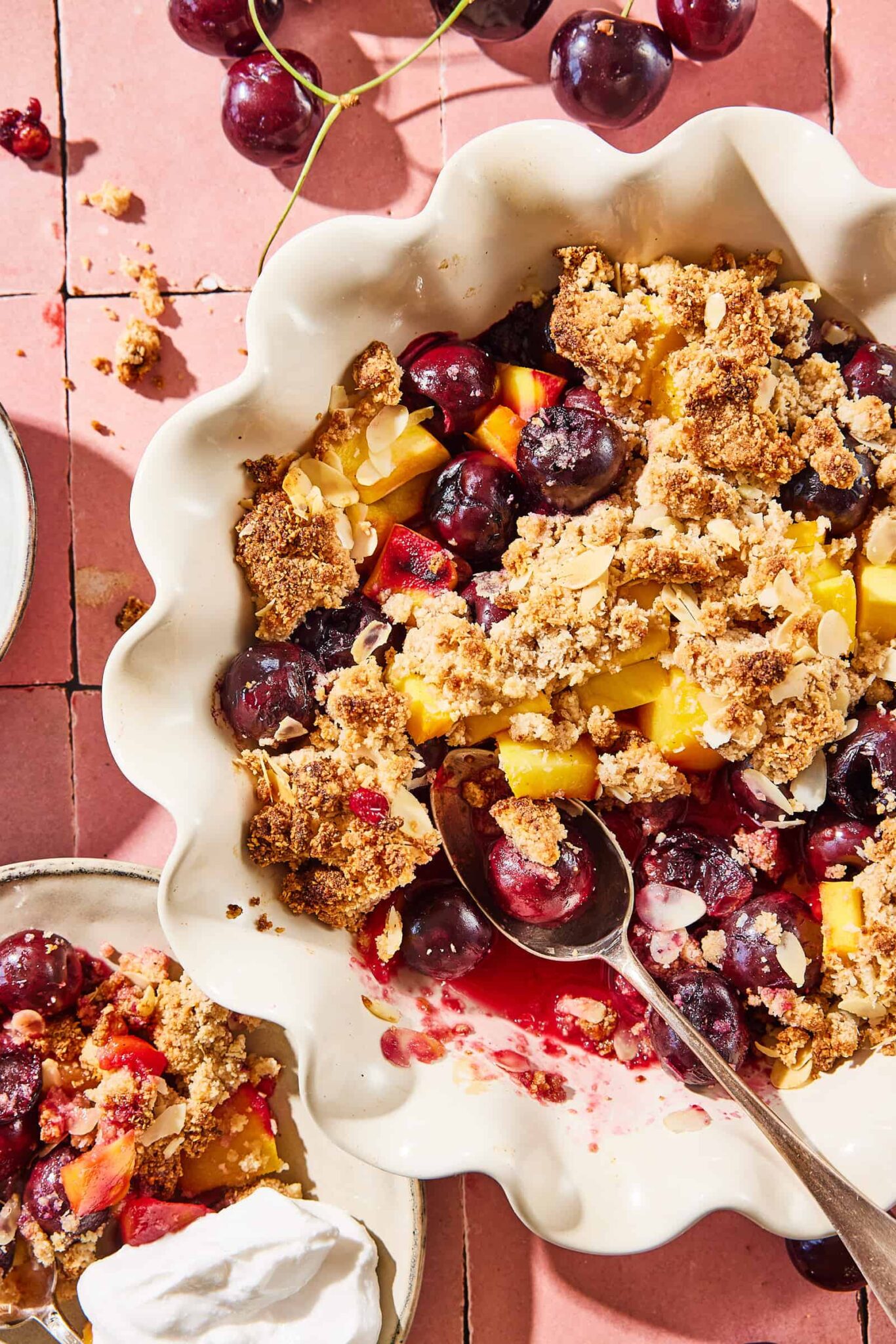 Easy almond crumble recipe with blackberry - Simone's Kitchen
