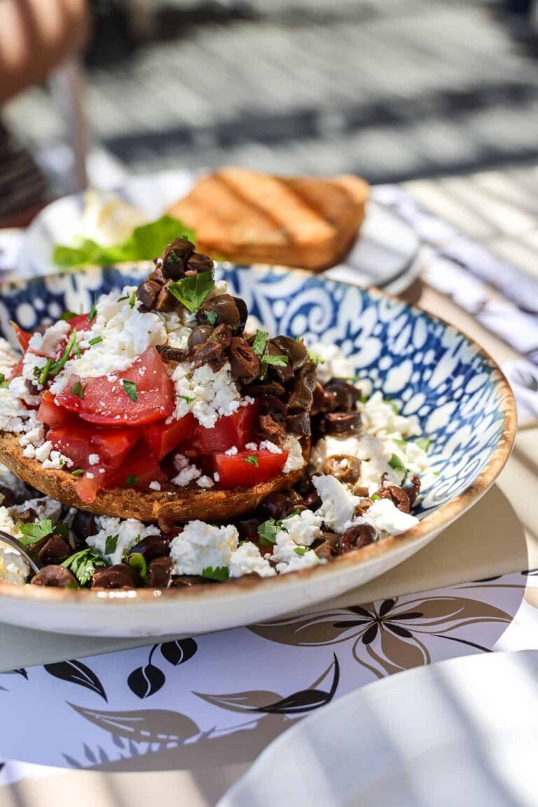 Greek dakos salad recipe - Simone's Kitchen