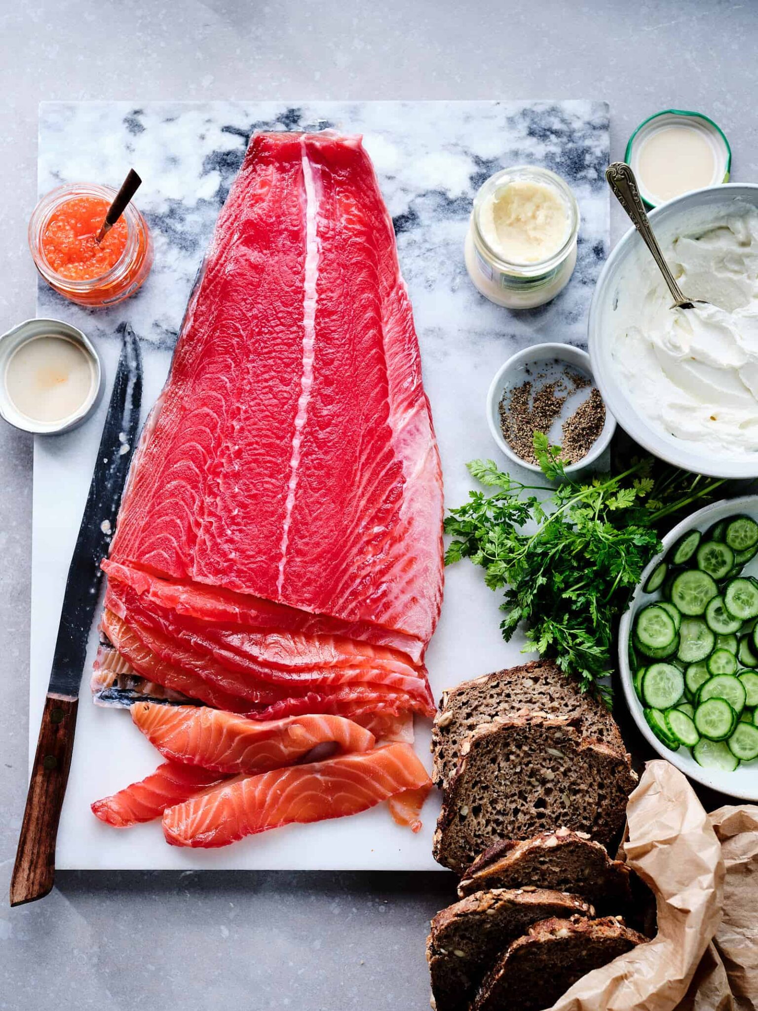 How to make gravlax with beetroot (cured salmon) - Simone's Kitchen