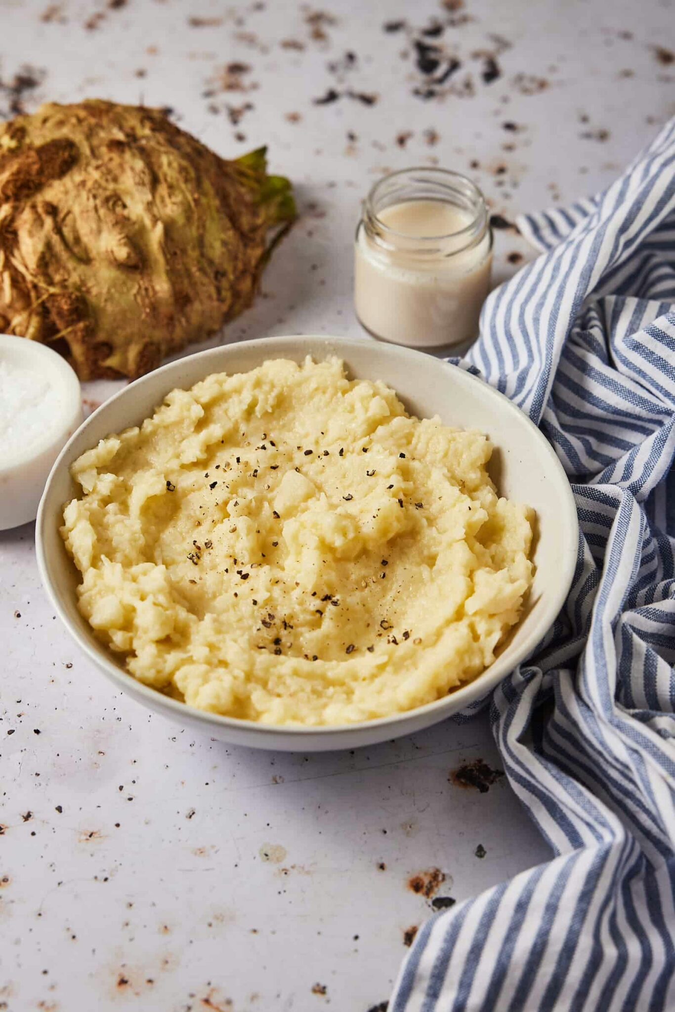 Celeriac puree recipe (celery root puree) - Simone's Kitchen