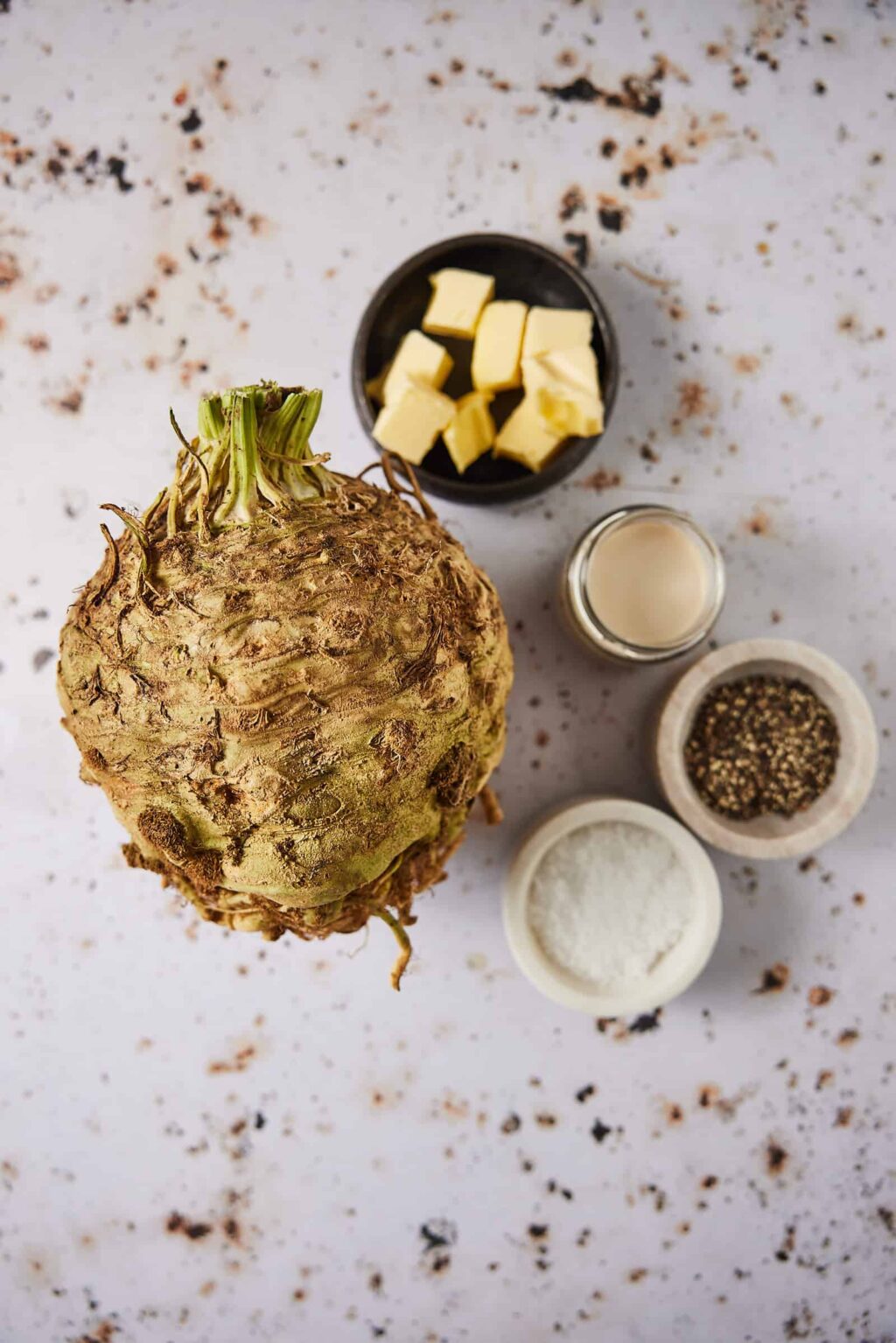 Celeriac puree recipe (celery root puree) - Simone's Kitchen