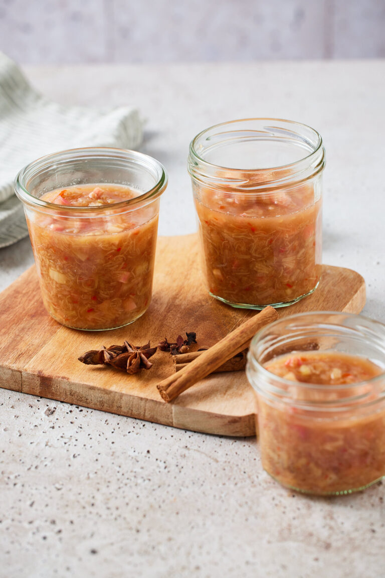 Spicy Rhubarb Chutney Recipe With Chili - Simone's Kitchen